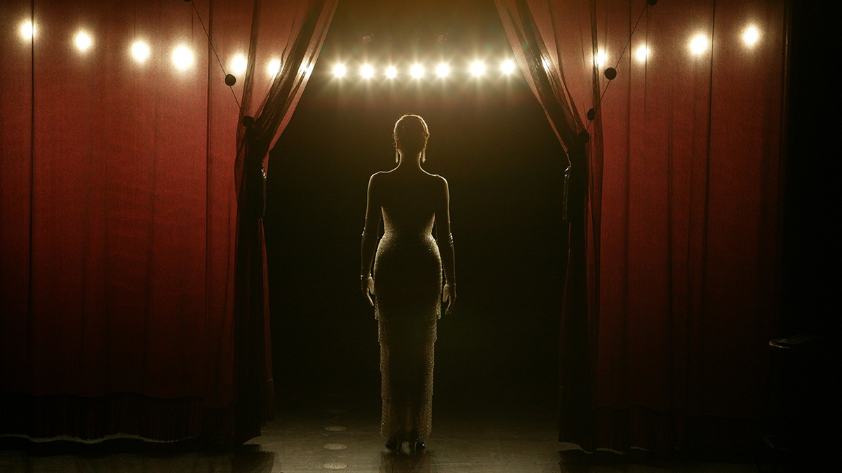 Joan Marcus Captures the Magic of Theater | Professional Photographers ...